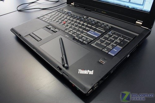 最大尺寸ThinkPad问世 W700称霸工作站_驱动中国