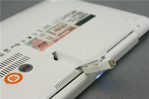 脱胎换骨!第三代EeePC华硕贝壳机详评_驱动中国